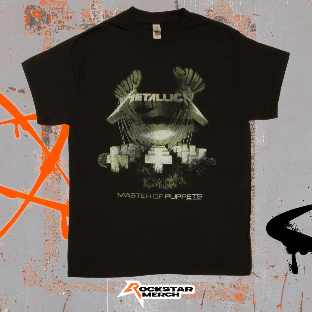 METALLICA Master Of Puppets Distressed Band T-shirt – Rockstar Merch